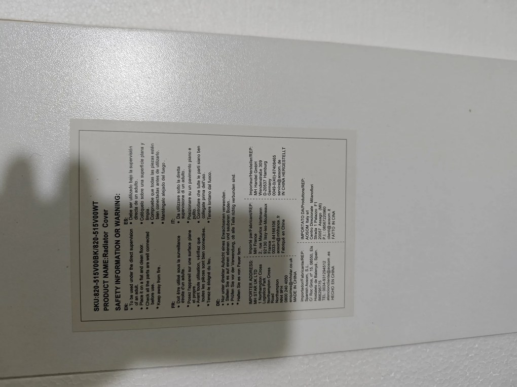 HOMCOM kryt radiátoru se 2 ratanovými dvířky, bílý