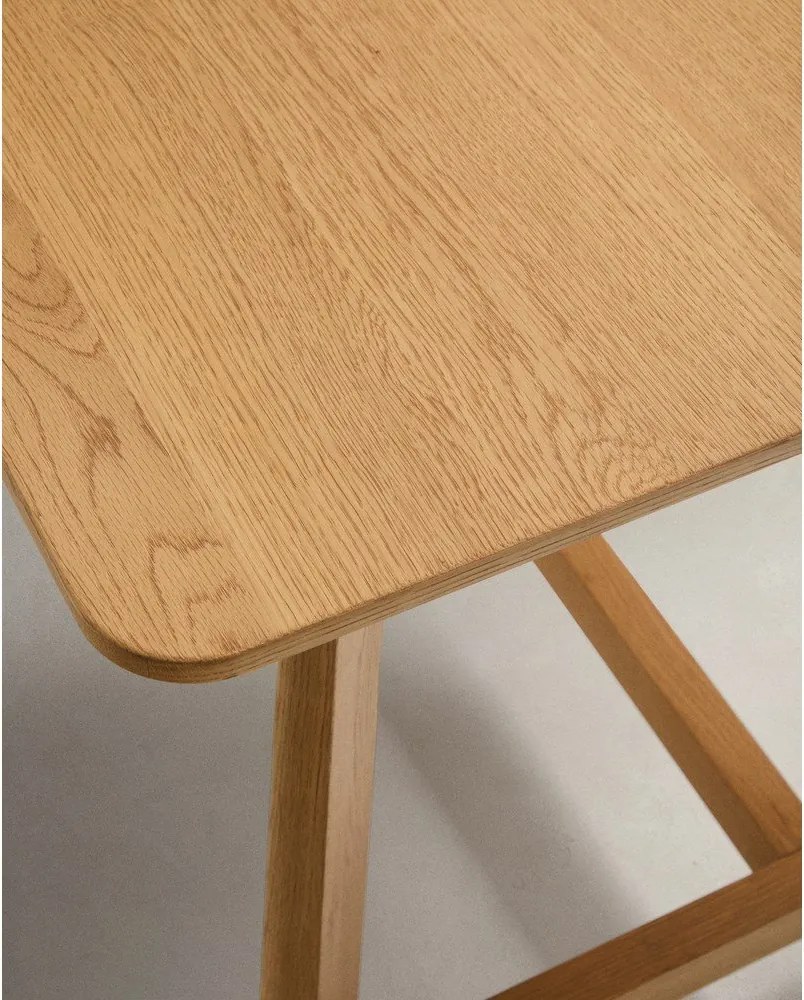 Jídelní stůl s deskou v dubovém dekoru 100x220 cm Idun – Kave Home