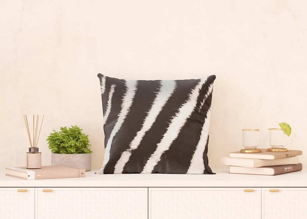 Dekorativní polštářek Zebra | 45 x 45 cm | DCN3605