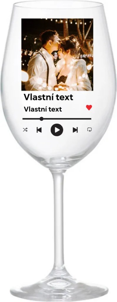Personalizovaná sklenice s motivem přehrávače