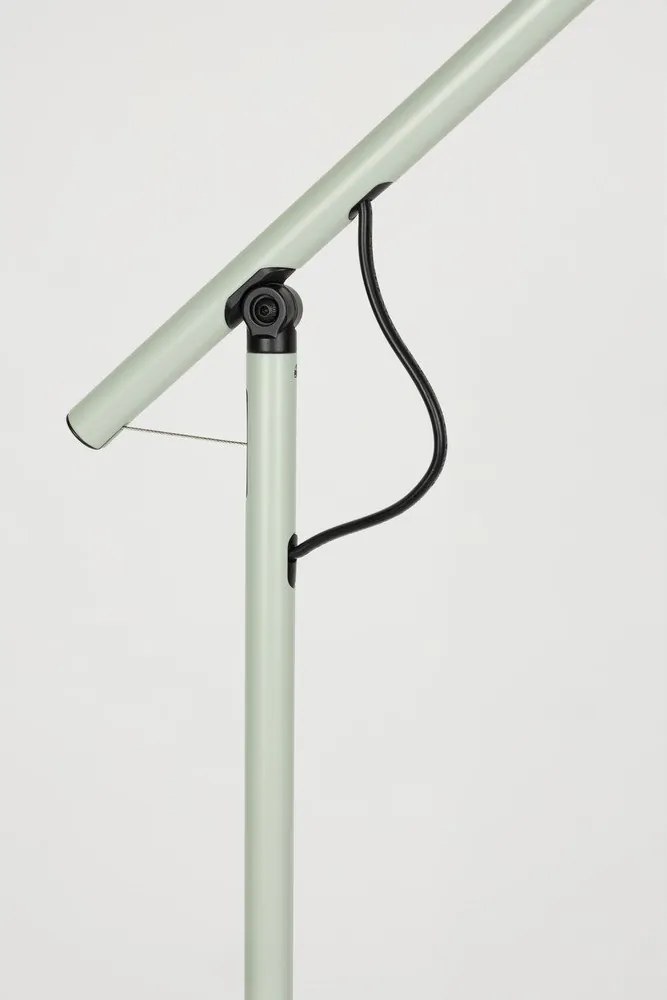 Světle zelená stojací lampa (výška 120 cm) Aero – White Label