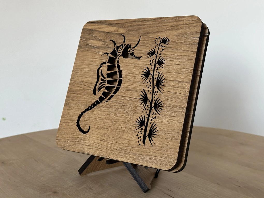 Li-Go "Mořský koník" lampa 19x19 cm provedení povrchu: černá s patinou