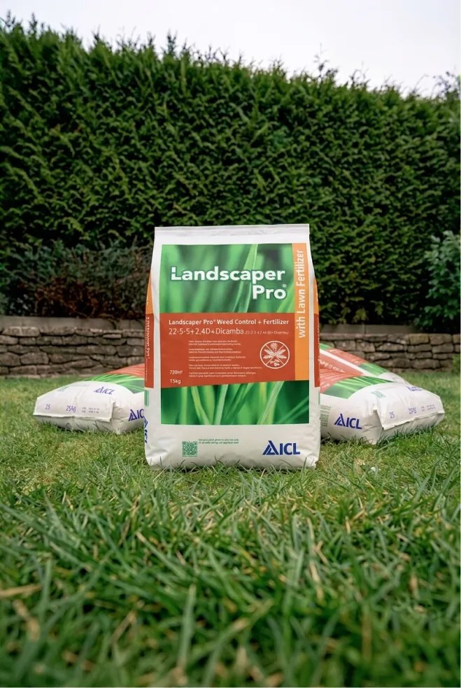 IQ Garden Hnojivo proti plevelu ICL Landscaper Weed Control 15kg 326705