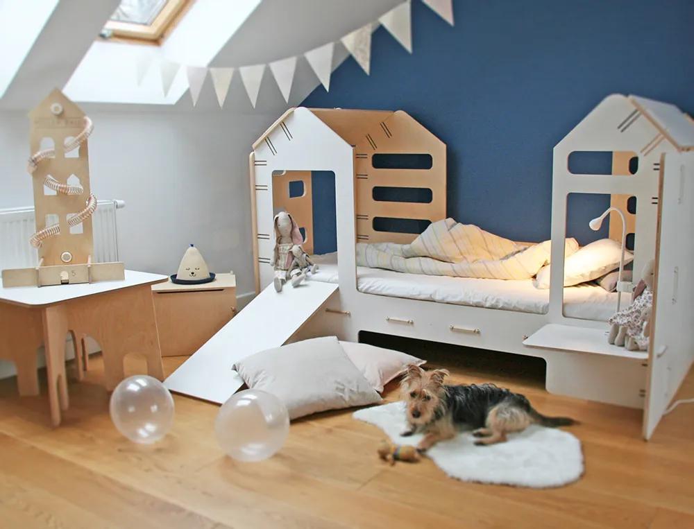 Myminihome Dětská domečková postel se skluzavkou a lampičkou Zvolte barvu: Modrá, Zvolte rozměr: 90x180 cm, Zvolte stranu: Vpravo
