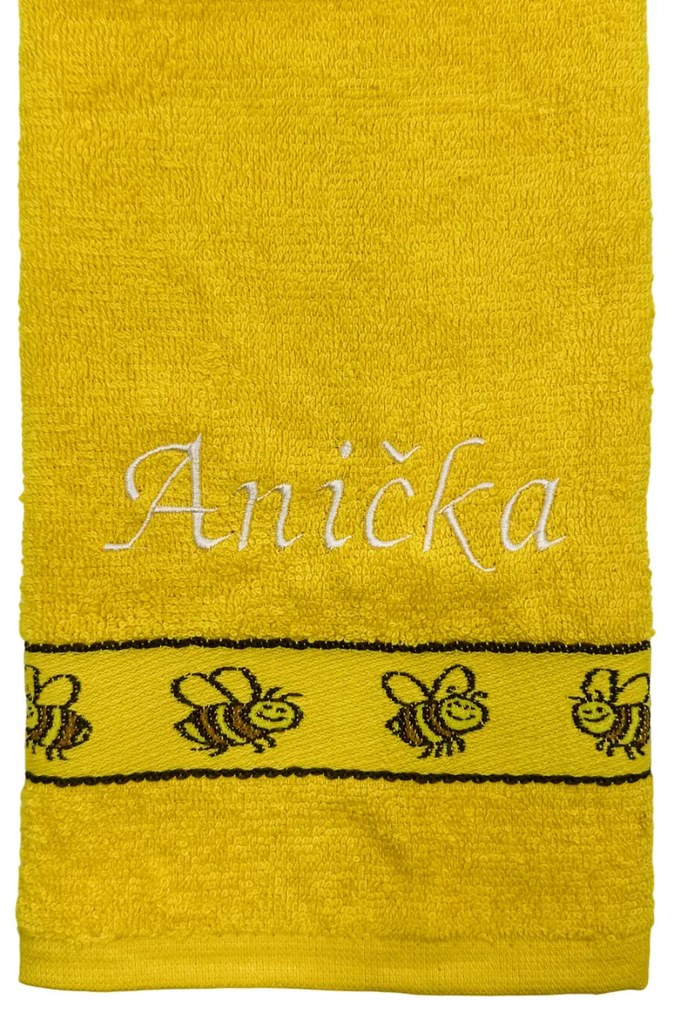 Žlutý dětský ručník s vlastním textem - Včelka 30 x 50 cm