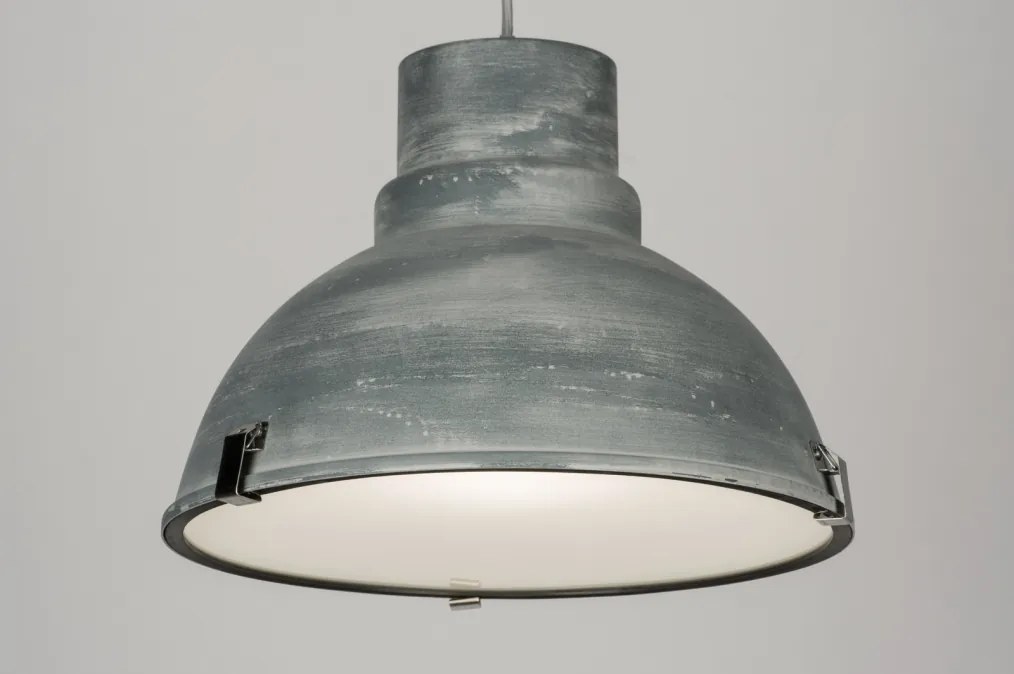 Závěsné industriální retro šedé svítidlo do kuchyně Betonbruin