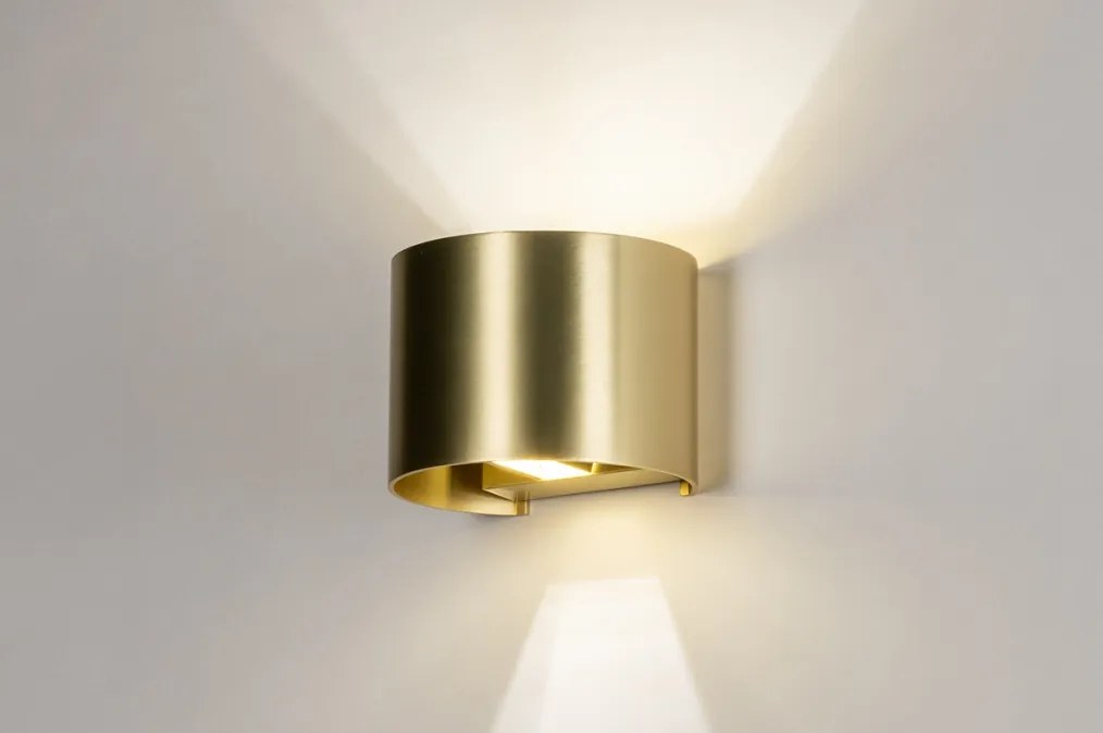 Nástěnné LED svítidlo do obýváku Frontal X Gold