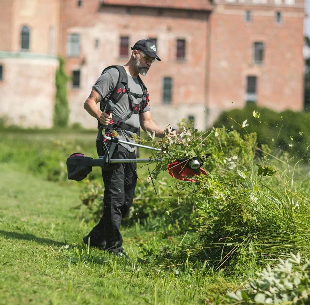 Akumulátorový křovinořez CRAMER 82TBX20