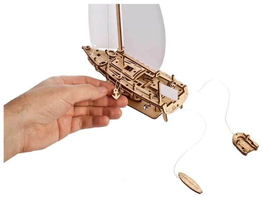 Ugears 3D dřevěné mechanické puzzle Jachta The Ocean Beauty