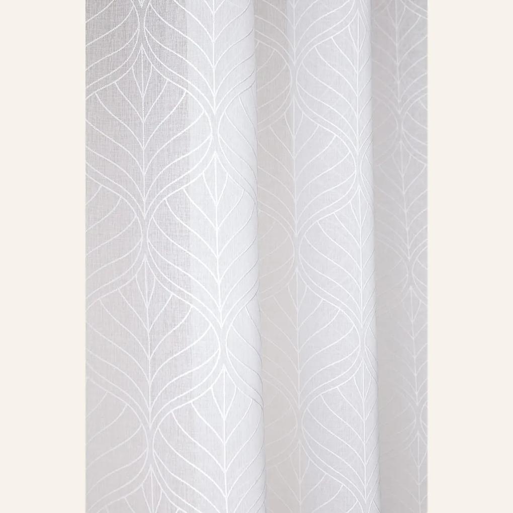 Záclona La Rossa bílá se stříbrnými průchodkami 140 x 260 cm