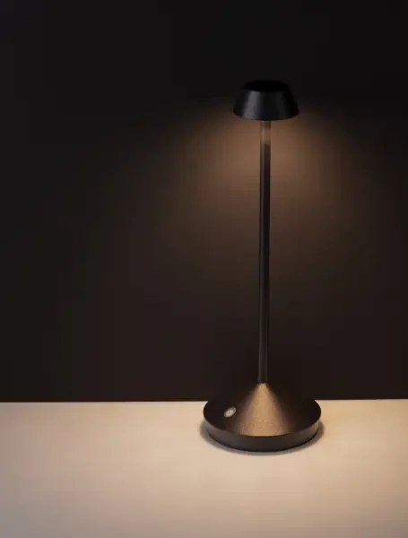 Venkovní stolní lampa Lumo černá