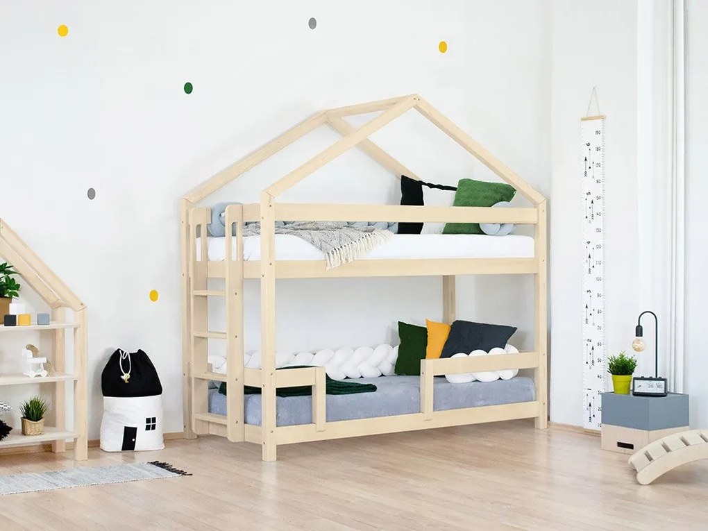 Benlemi domečková patrová postel pro dvě děti Kili Barva: Přírodní dekor bez laku, Výška: 207 cm