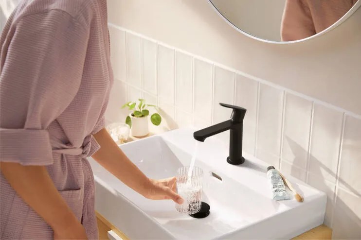Hansgrohe Rebris S, umyvadlová baterie 110 bez odtokové soupravy, CoolStart, černá matná, 72520670