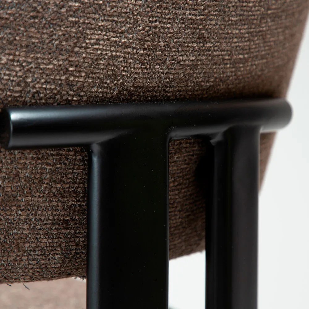 Hnědá jídelní židle Duct – DAN-FORM Denmark