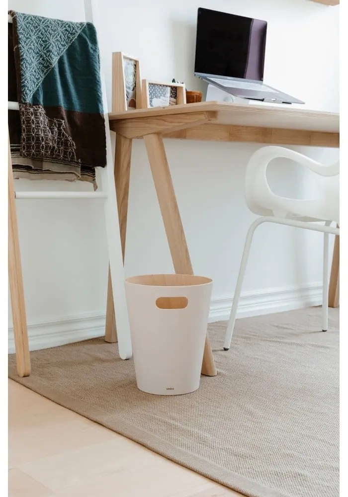 Dřevěný odpadkový koš 7,5 l Woodrow – Umbra