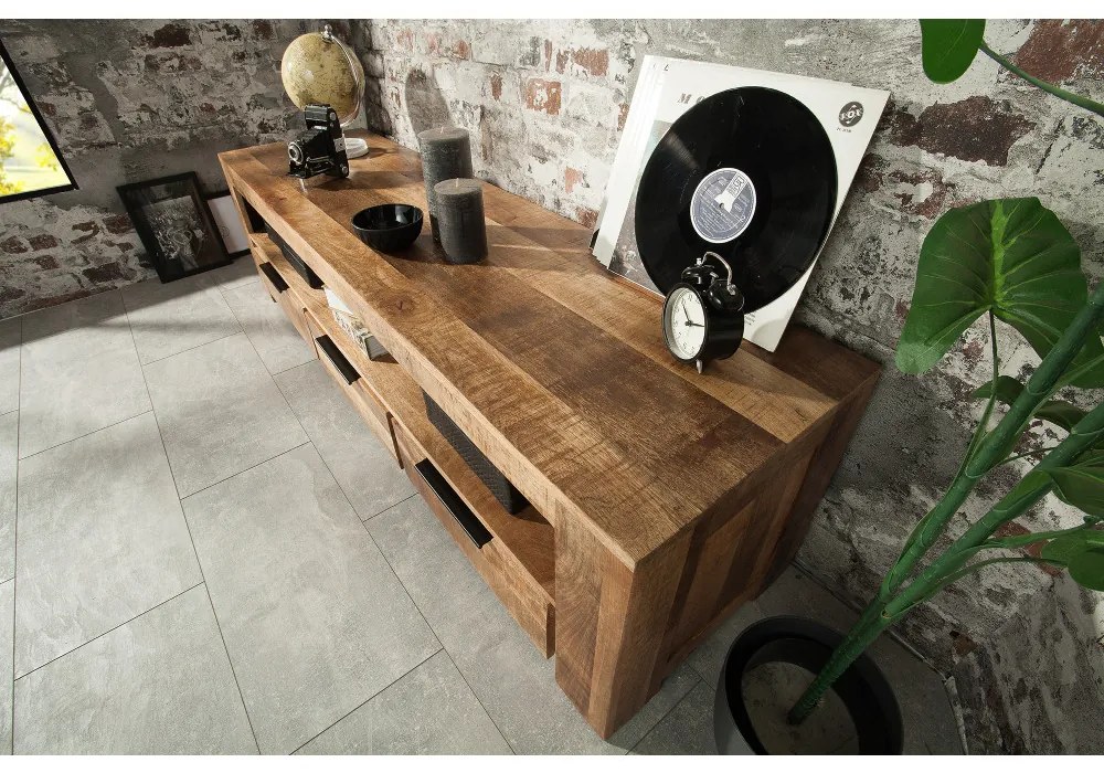 Massive home | TV stolek z mangového dřeva Iron craft 170 cm