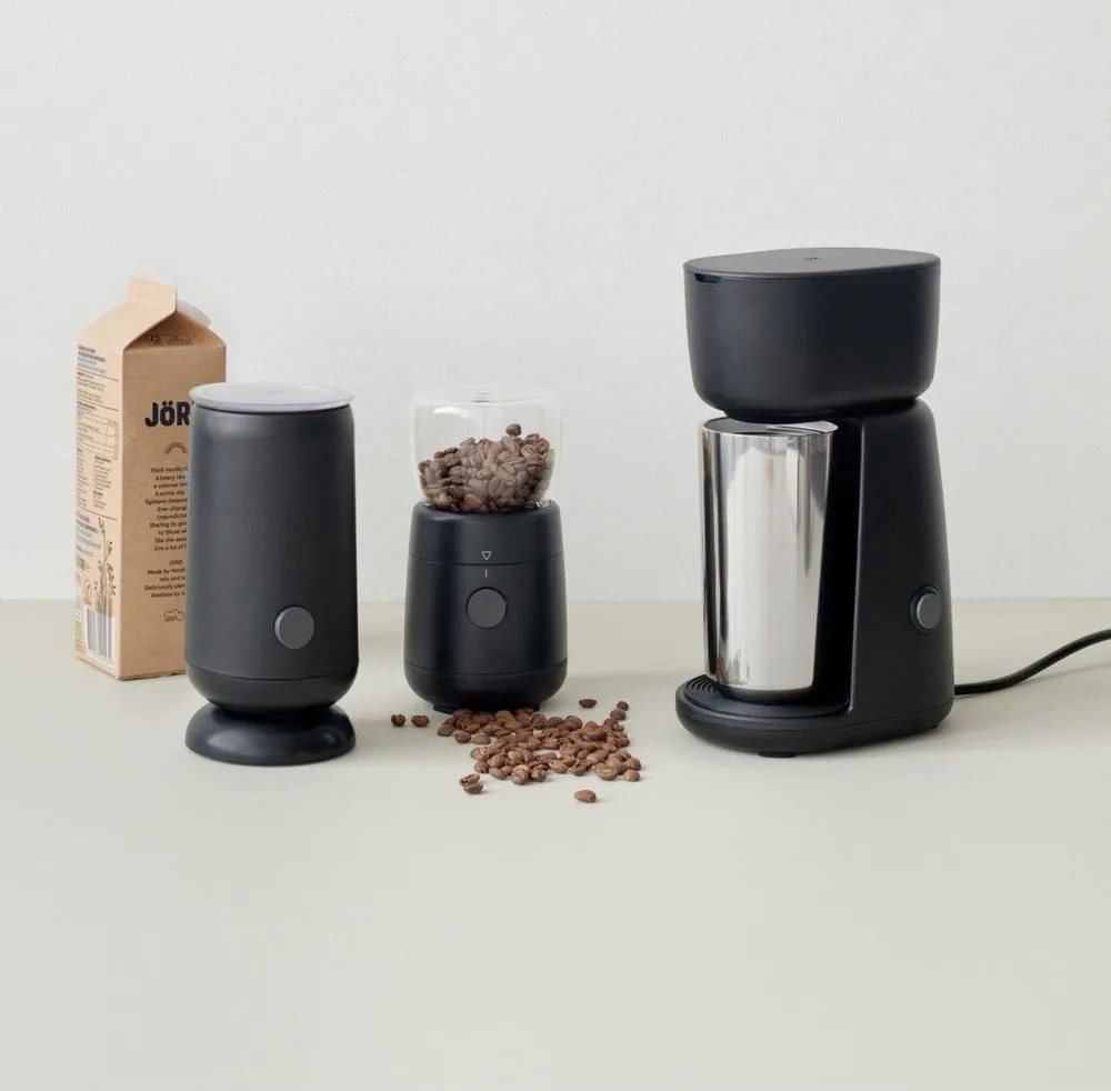 Černý plastový kávovar na filtrovanou kávu 400 ml Foodie – RIG-TIG
