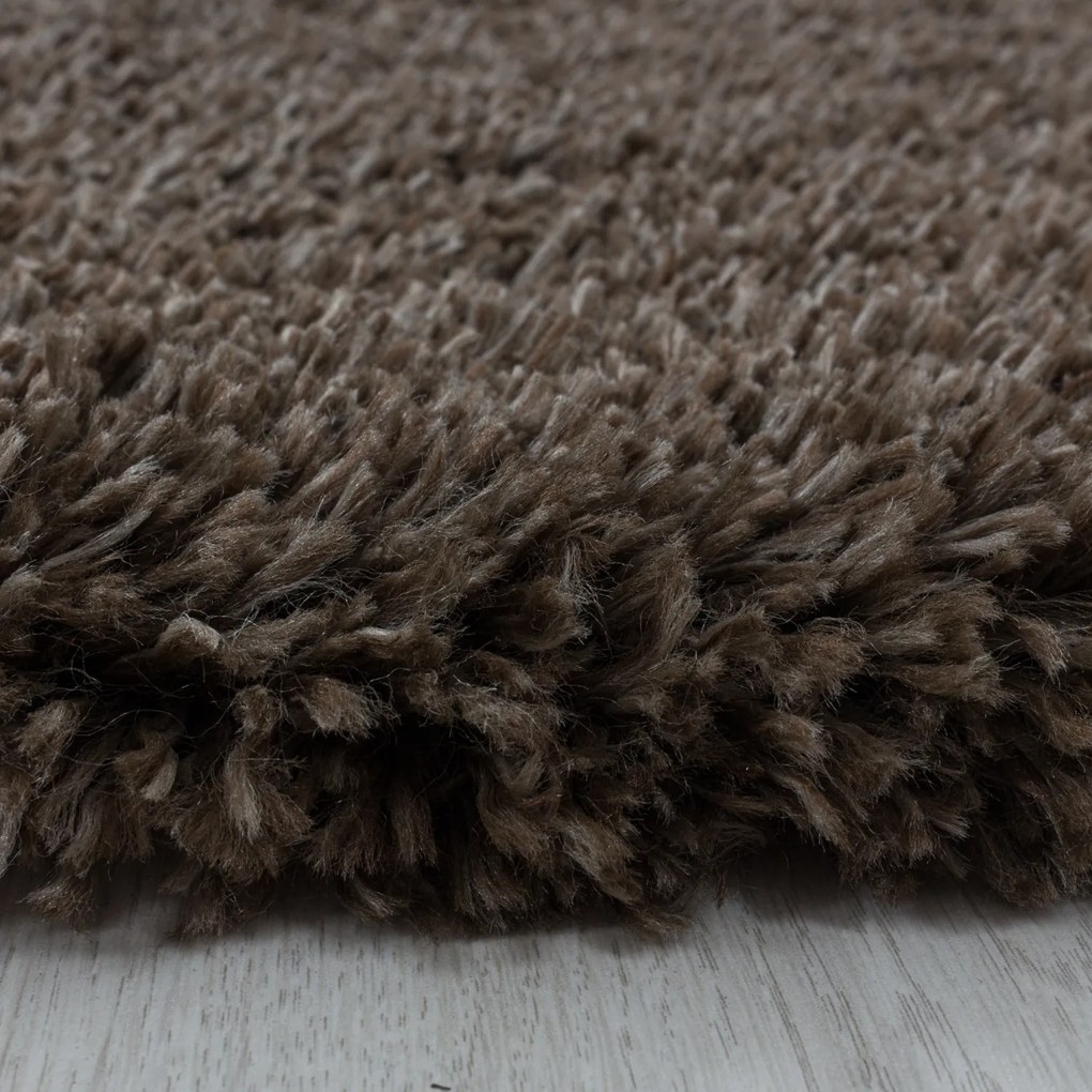 Ayyildiz, Kusový koberec Fluffy Shaggy 3500 brown, 140x200, hnědá, ložnice