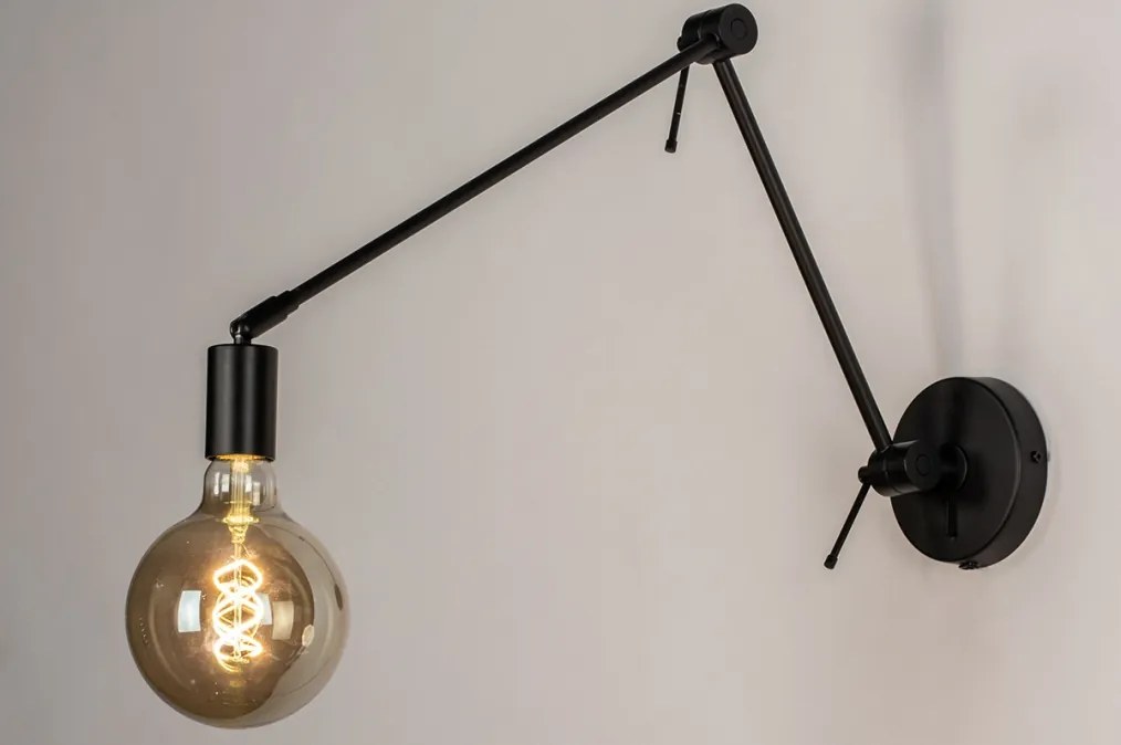 Nástěnné svítidlo s vypínačem Bulb Petite Wall