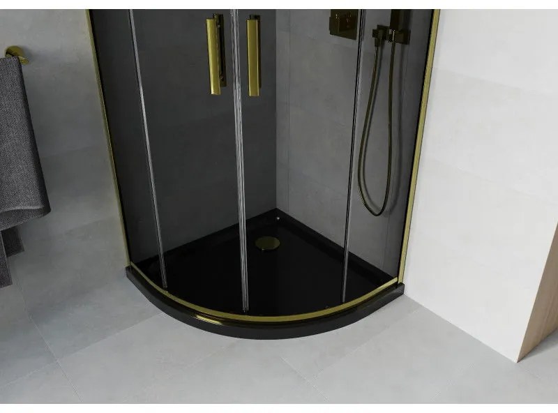 Mexen Rio, čtvrtkruhový sprchový kout s posuvnými dveřmi 90 (dveře) x 90 (dveře) x 190 cm, 5mm šedé sklo, zlatý profil + černá sprchová vanička SLIM, 863-090-090-50-40-4170G