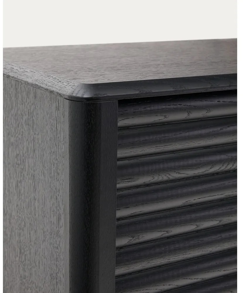 Černá skříňka v dekoru dubu 104,5x144x40 cm Lenon – Kave Home