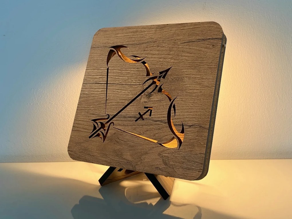 Li-Go Znamení "Střelec" lampa 19x19cm provedení povrchu: dub světlý