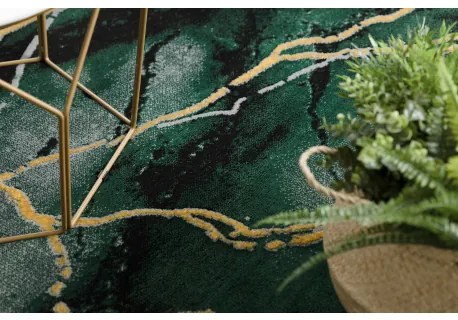 koberec EMERALD výhradní 1018 glamour, stylový mramor lahvově zelená velikost 140x190 cm | krásné koberce cz