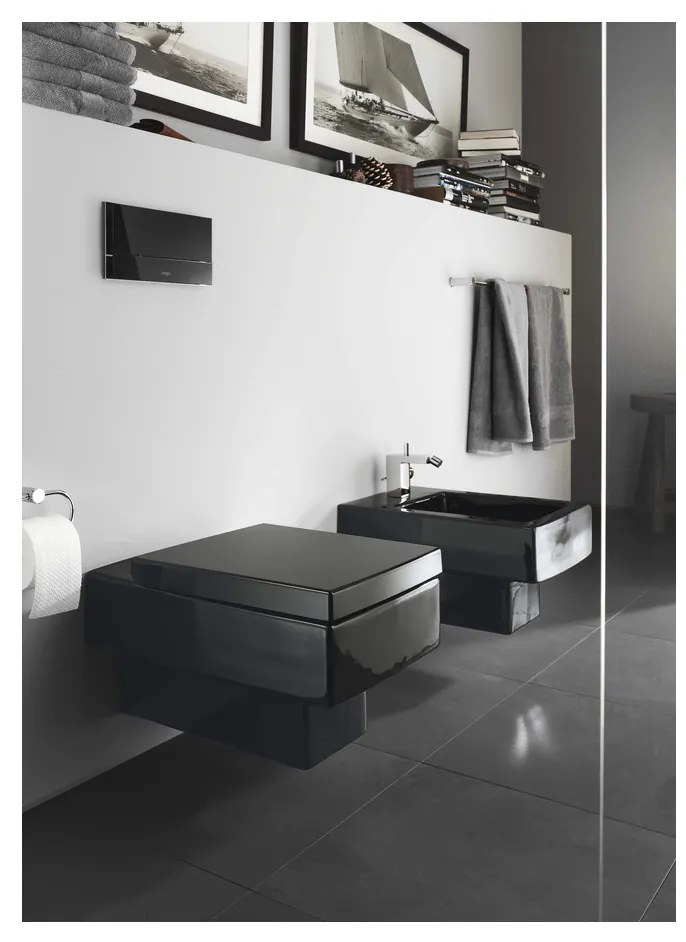 Duravit Vero - Závěsné WC 37x54 cm, černá 2217090864