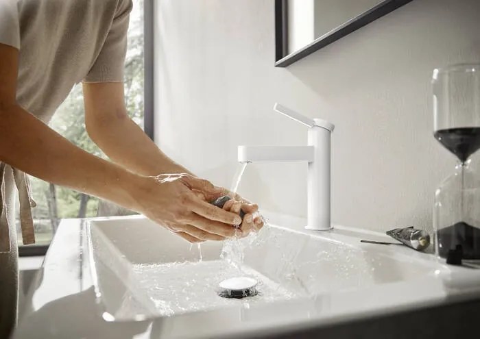 Hansgrohe Finoris, umyvadlová baterie 110, s výpustí Push-Open, EcoSmart, bílá matná, 76023700