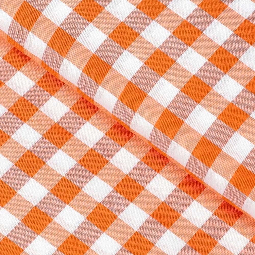Biante Dekorační obdélníkový ubrus Rebeka RE-005 Oranžovo-bílá kostka střední 120x200 cm