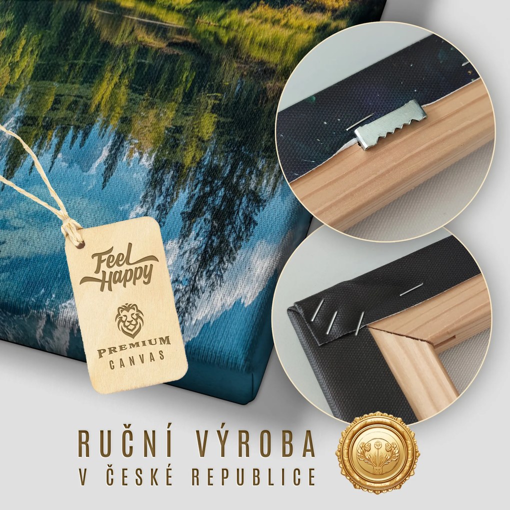 Obraz na plátně - V zrcadlovém odrazu barevných lesů FeelHappy.cz Velikost obrazu (šířka x výška): 60 x 20 cm