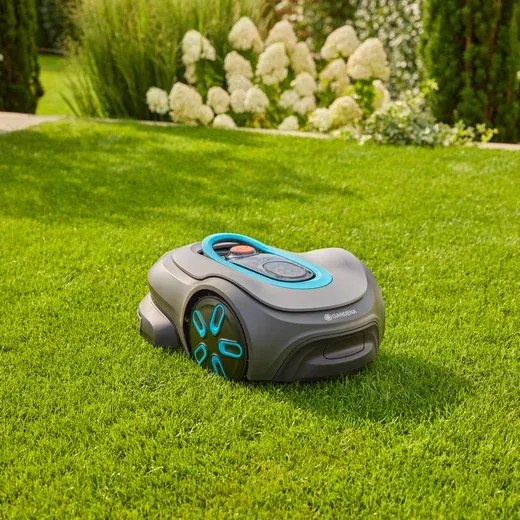 © 2024 - 2025 GARDENA Robotická sekačka smart SILENO max, 800 m²
