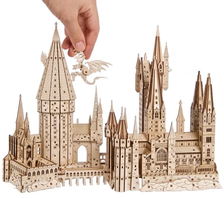 Ugears 3D dřevěné mechanické puzzle Hrad Bradavice, Harry Potter