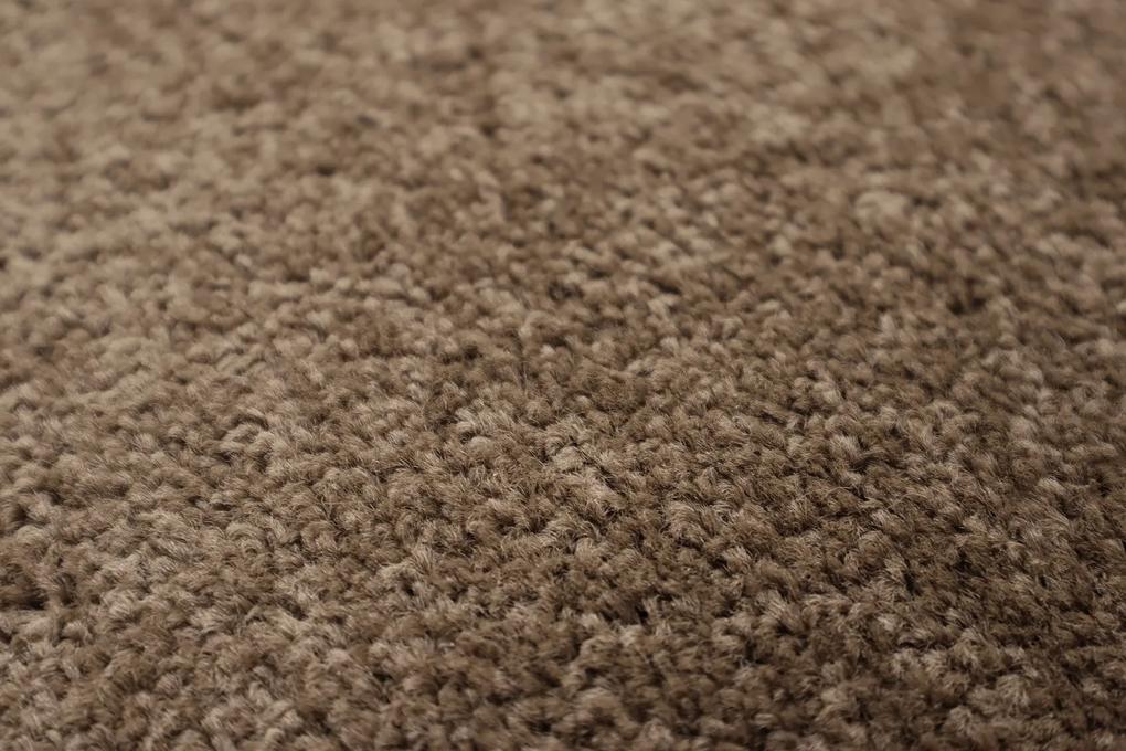 Vopi koberce Kusový koberec Eton hnědý ovál - 57x120 cm