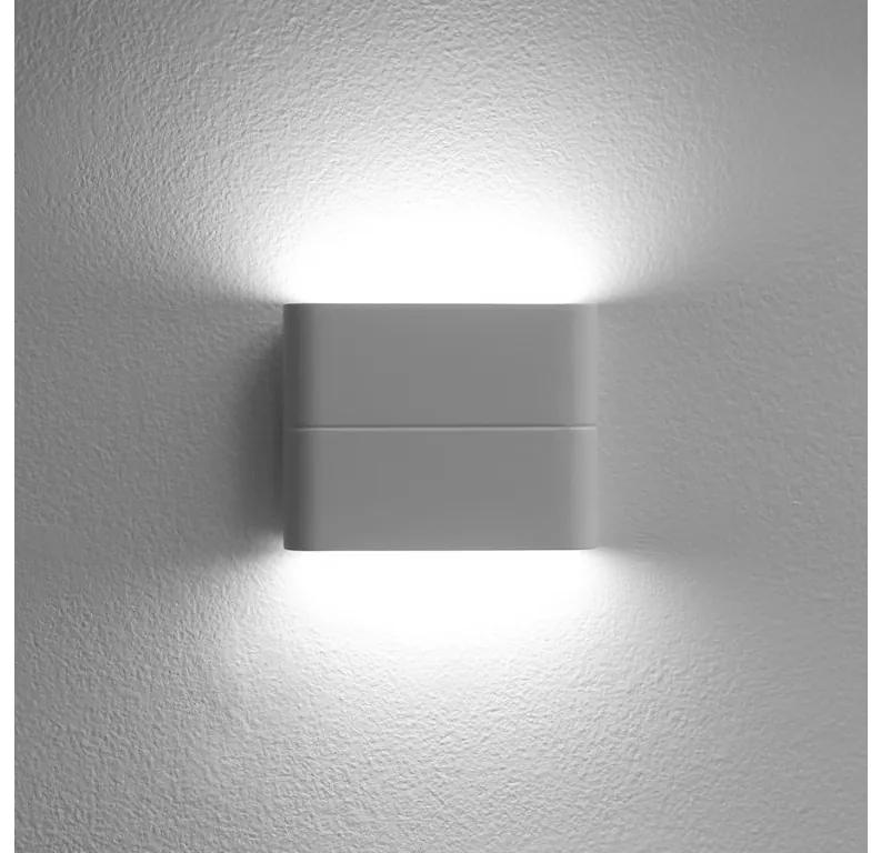 Led2 Nástěnné LED svítidlo FLAT S, š. 11 cm, IP54 Barva: Černá