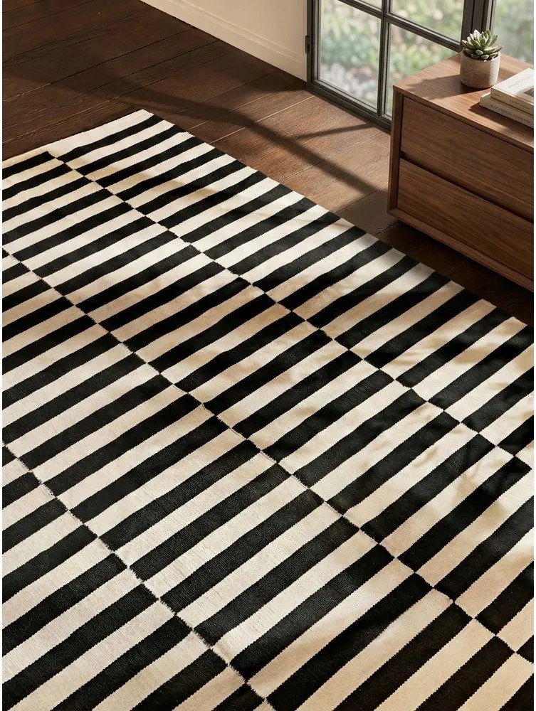 Černo-bílý oboustranný ručně tkaný vlněný koberec 200x300 cm Donna – Hanse Home