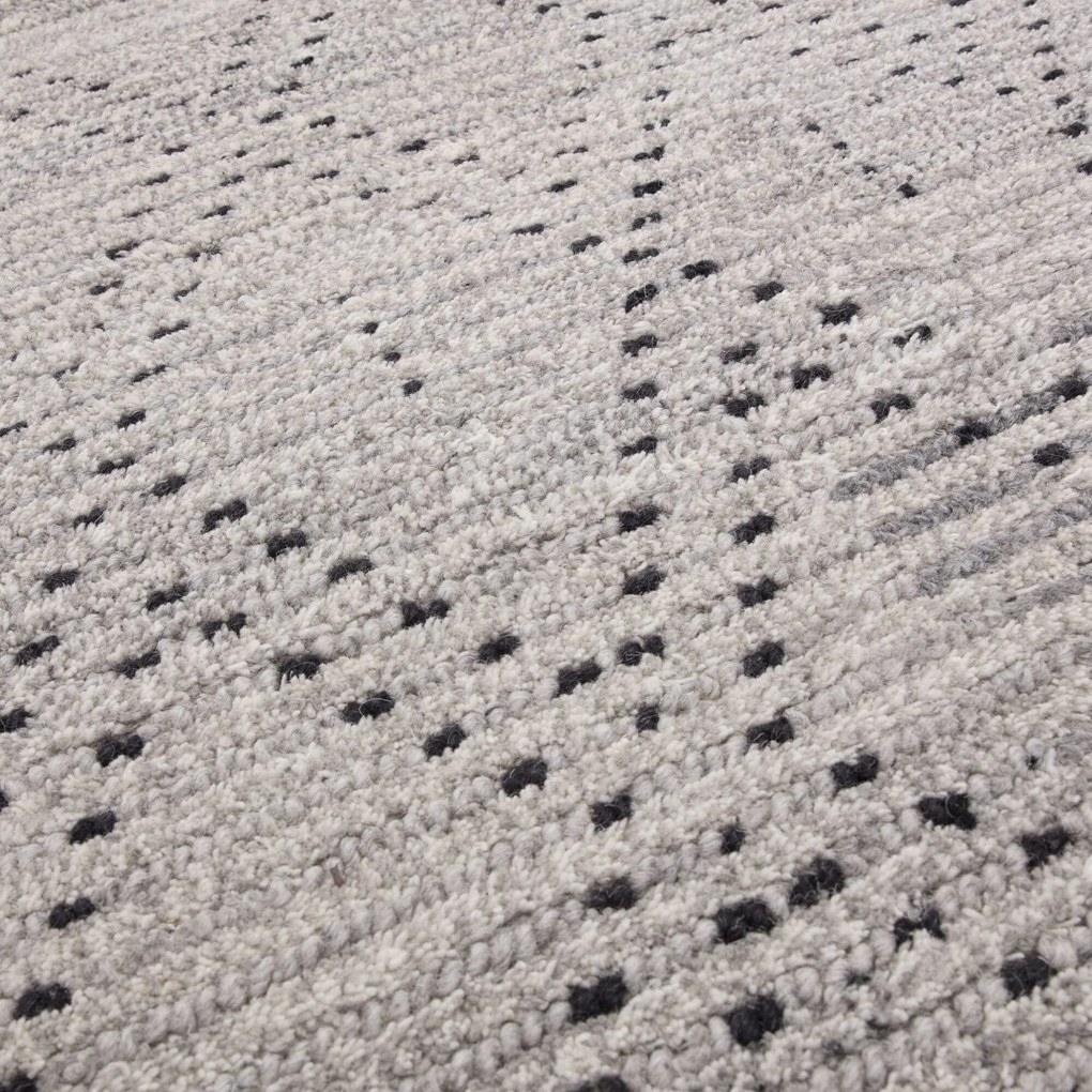 Tribeca Design Kusový koberec Livan Grey Black Diamond Rozměry: 120x170 cm