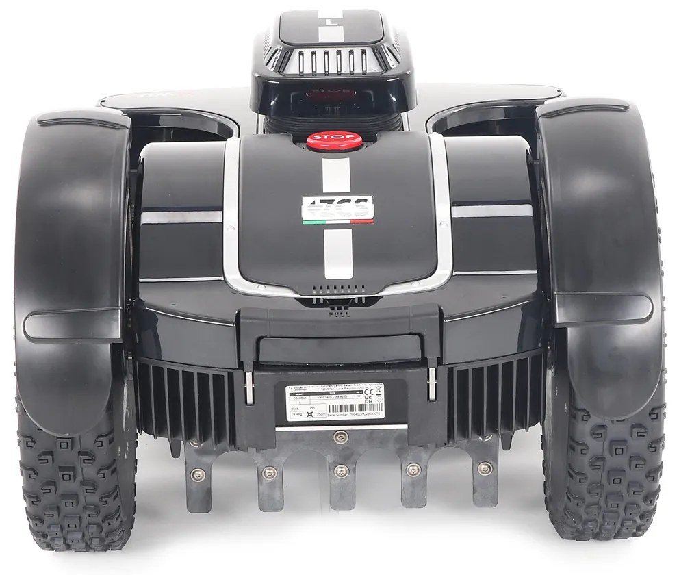 Robotická sekačka na trávu TECHline NEXTTECH LX4 4WD