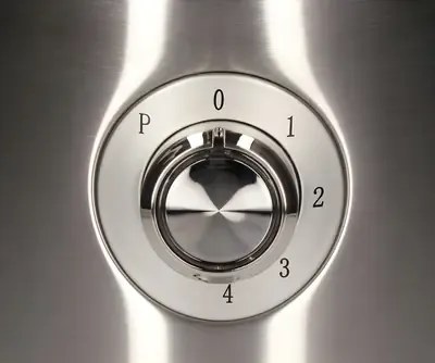 STB51 Stolní mixér / 1800 W / 1,75 l
