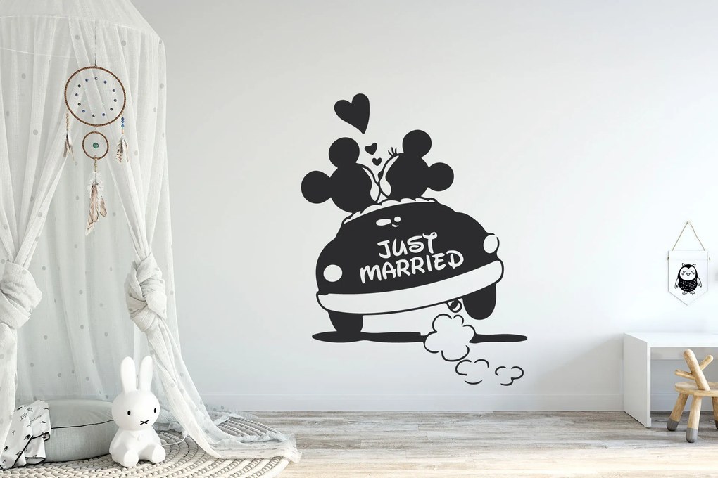 Lepy.cz Samolepka na zeď Mickey a Minnie - Svatba Velikost (šířka x výška): 55x71cm, Barevná varianta: Jemná růžová