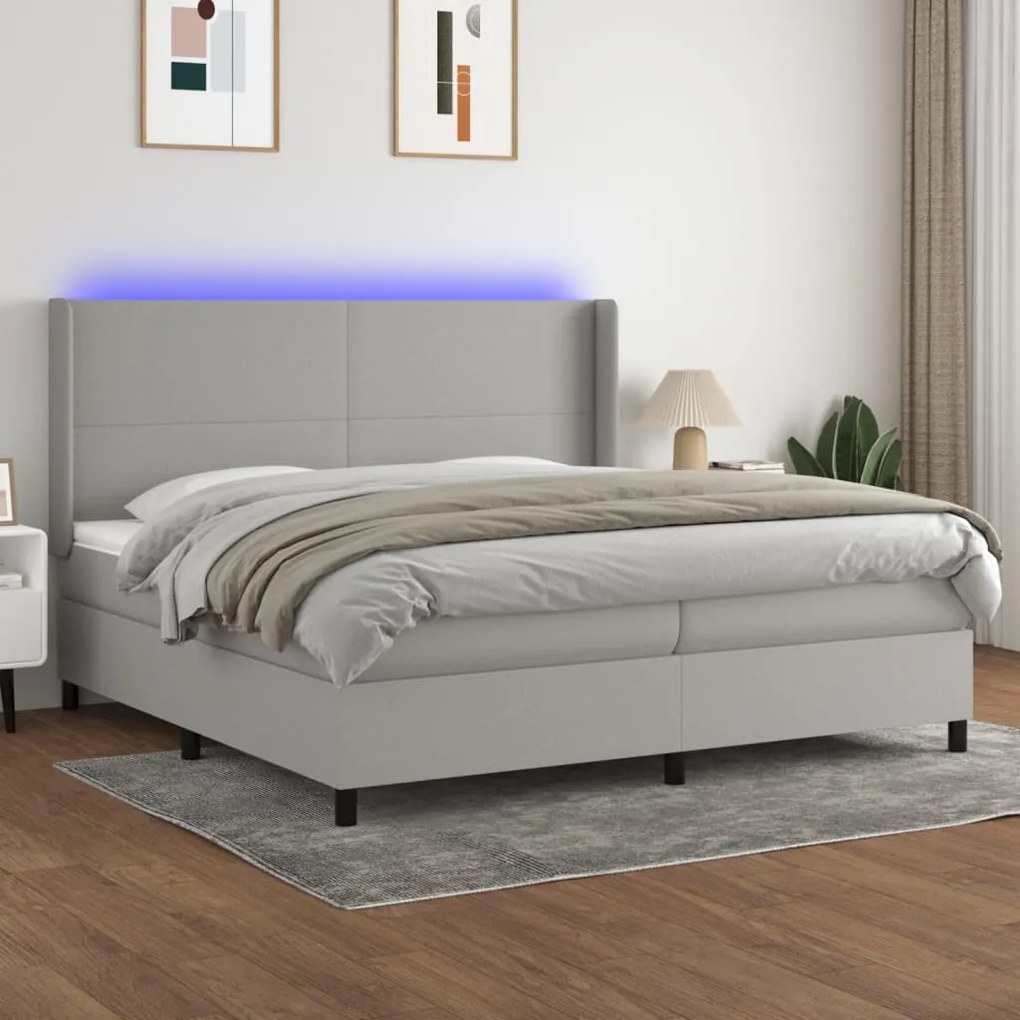 Box spring postel s matrací a LED světle šedá 200x200 cm textil 3138181