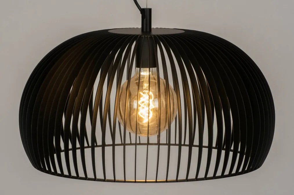 Závěsné designové svítidlo do obýváku Santora Nero Marco