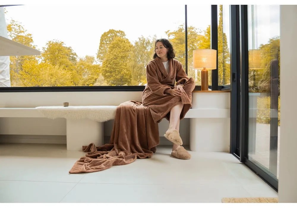 Hnědý župan z mikroplyše velikost S/M Pippa – Tiseco Home Studio