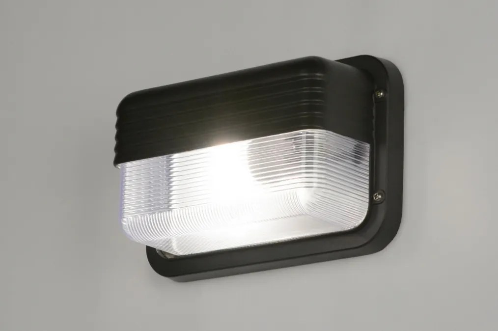 Venkovní nástěnné LED svítidlo Monsoretto Sensor