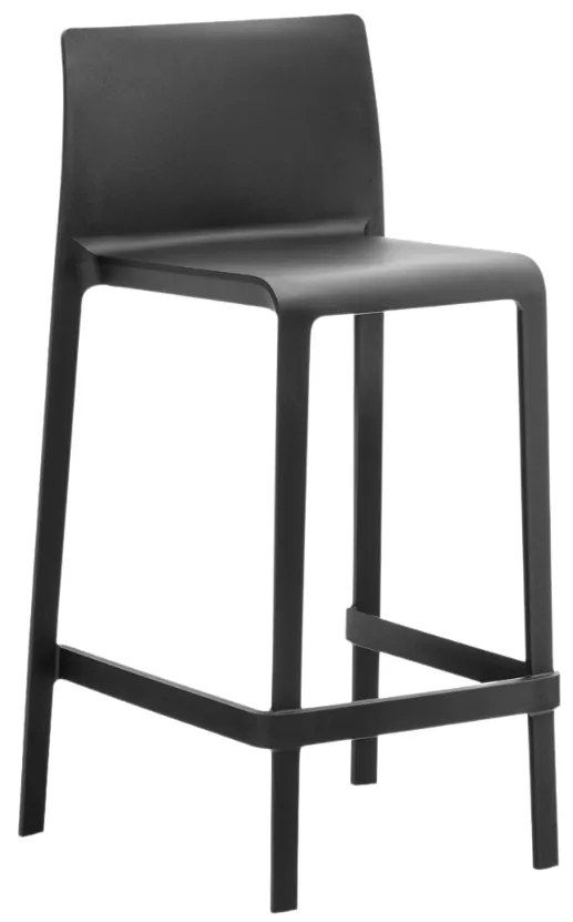 OnaDnes -20% Pedrali Černá plastová barová židle Volt 677 66 cm