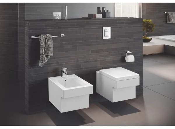 GROHE 37535000 - Splachovací tlačítko SKATE COSMOPOLITAN S 130 × 172 mm chrom