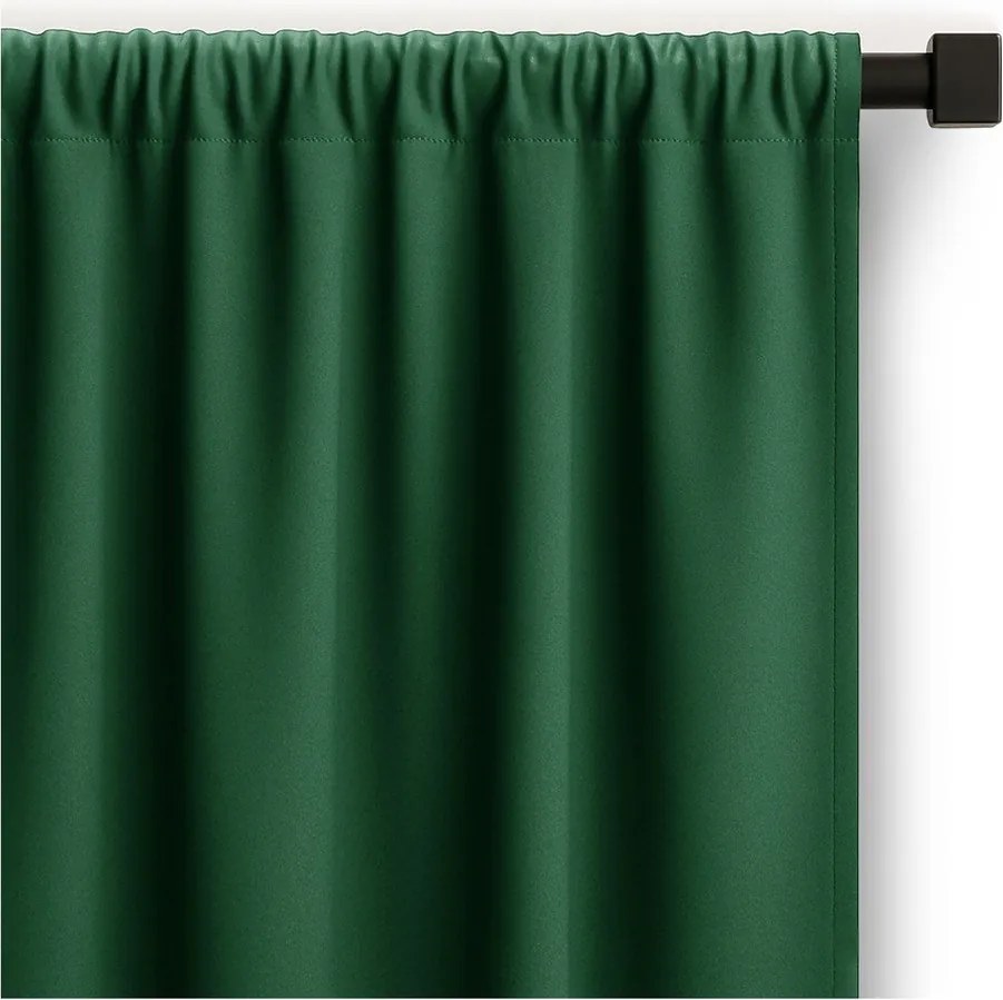 Tmavě zelený dimout závěs 200x250 cm Carli – Restilo