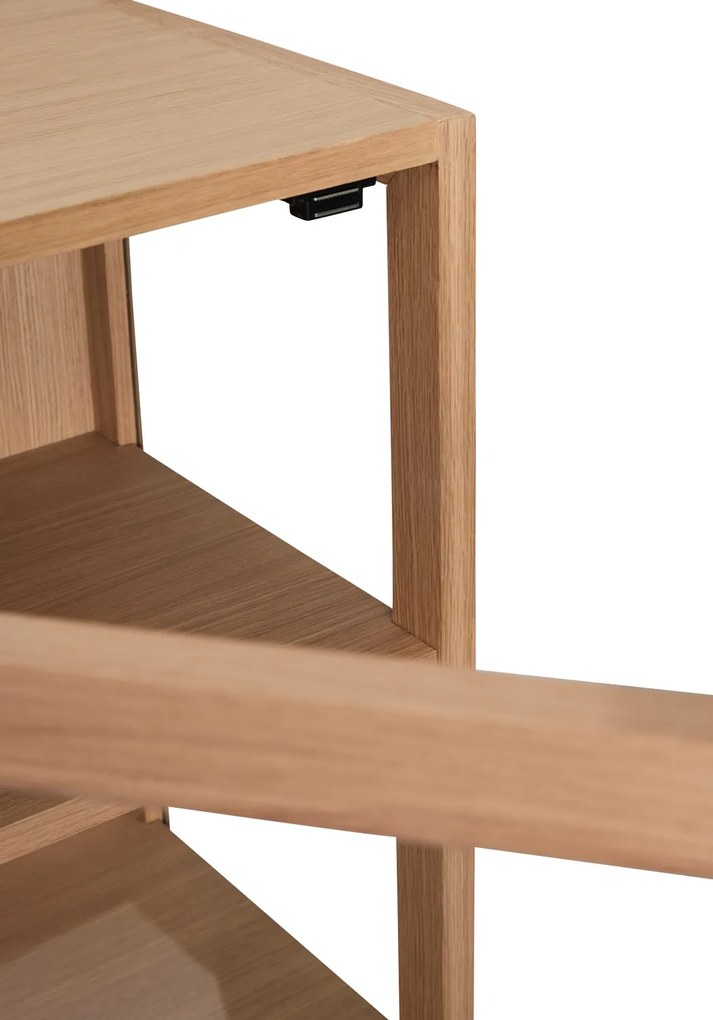 Hübsch Dřevěný kabinet KAISER světlý 881502