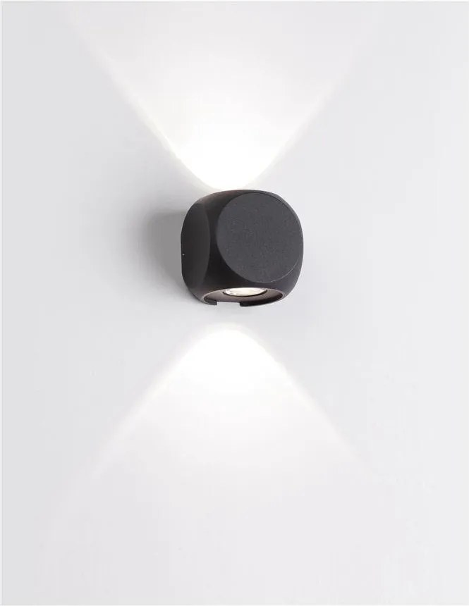 NV 9226216 Venkovní nástěnné svítidlo ZARI černý hliník a sklo Cree LED 2x2W 3000K 100-240V 2x38st. IP54 světlo ve dvou směrech - NOVA LUCE