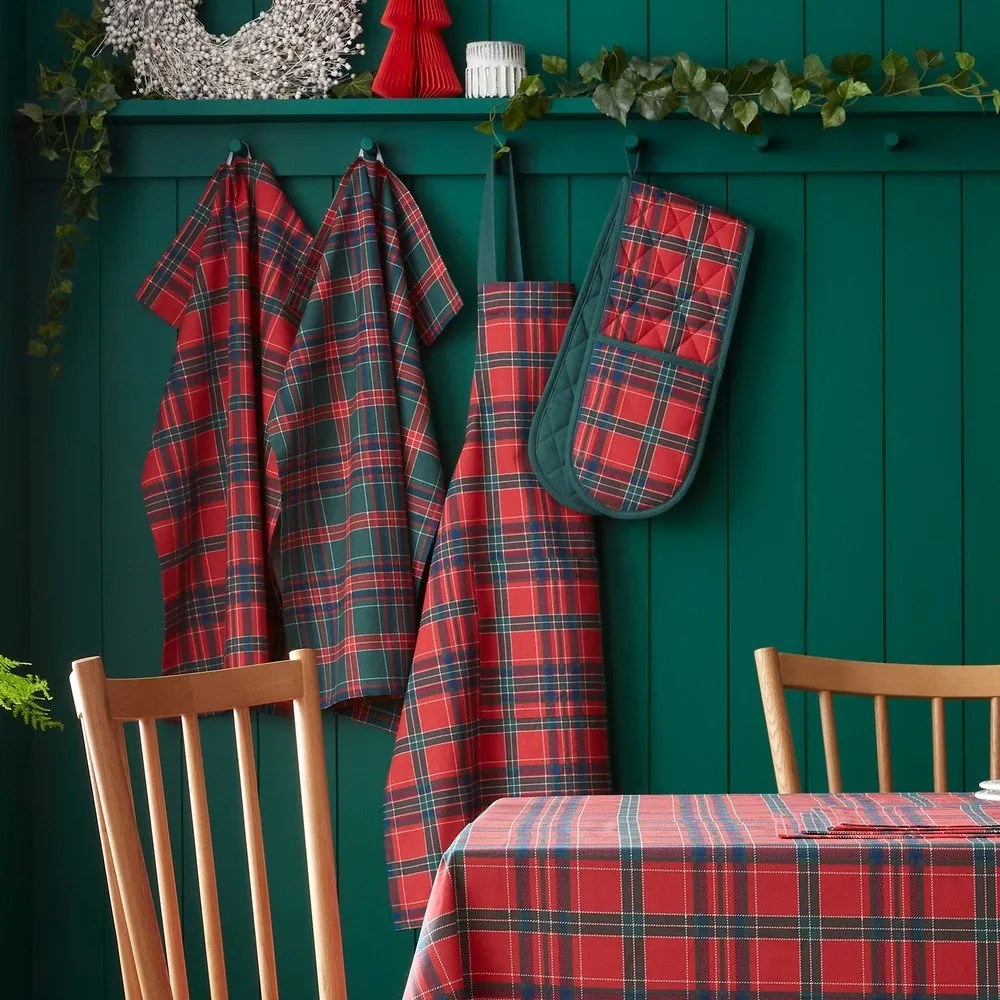 Bavlněná zástěra s vánočním motivem Christmas Tartan Check – Catherine Lansfield